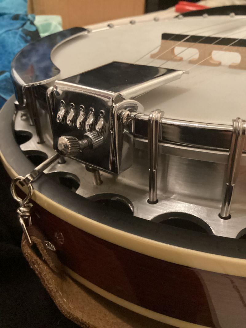 Different tailpiece: how do I change strings? - Discussion Forums ...