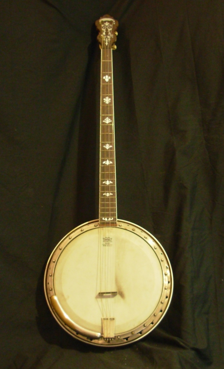 Grandfathers banjo 1920s - Discussion Forums - Banjo Hangout