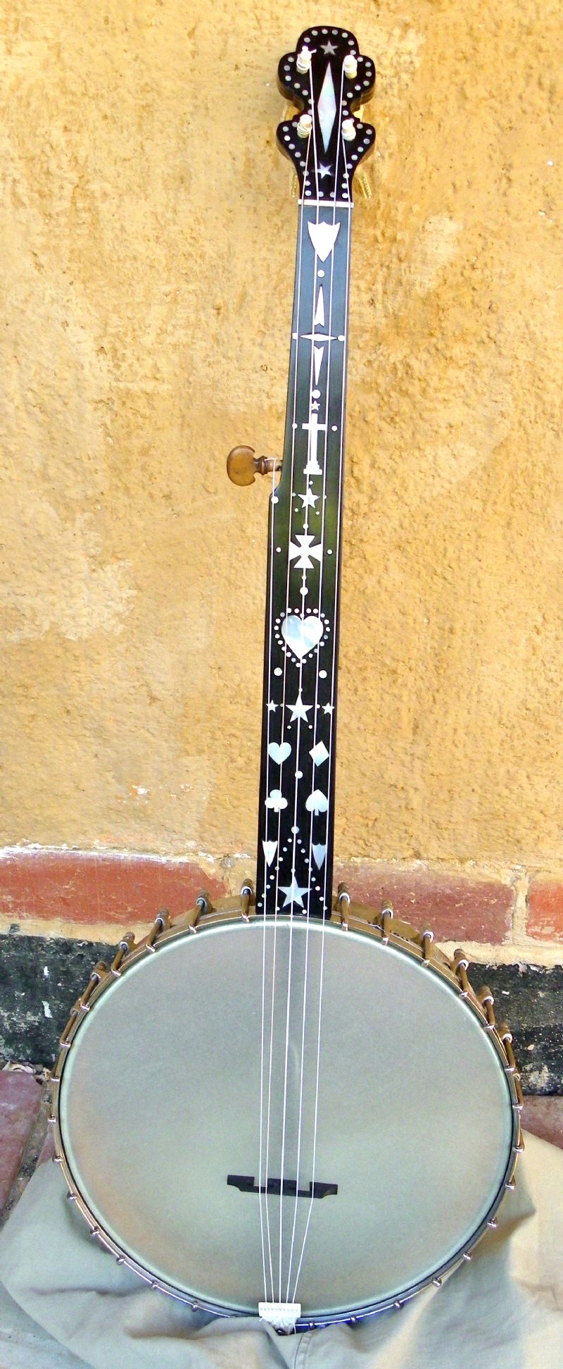 Fancy 1890s fretless - Discussion Forums - Banjo Hangout