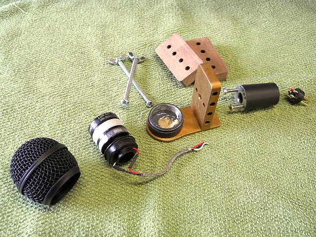 Specialty Dynamic Banjo Microphone demo video - Discussion Forums ...