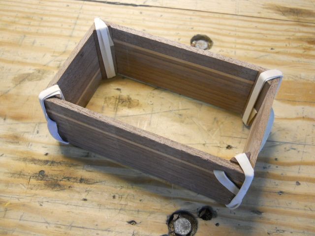 BANJO ACCESSORIES BOX from scrap! - Discussion Forums - Banjo Hangout