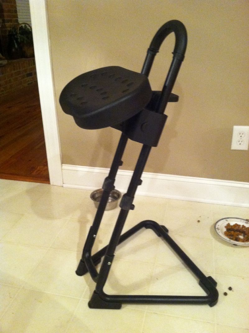 Sit/Stand stool - Discussion Forums - Banjo Hangout