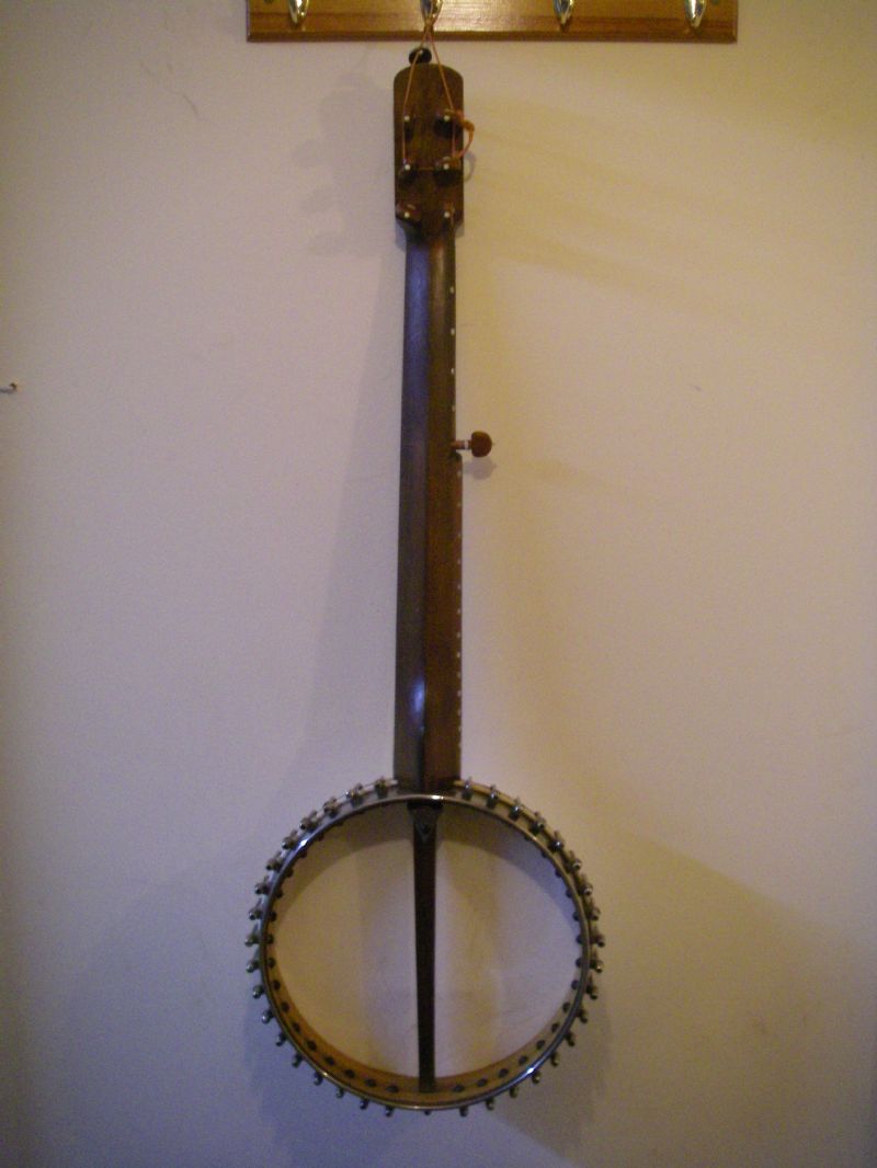 George P Matthews 7 string fretless .How old? - Discussion Forums ...