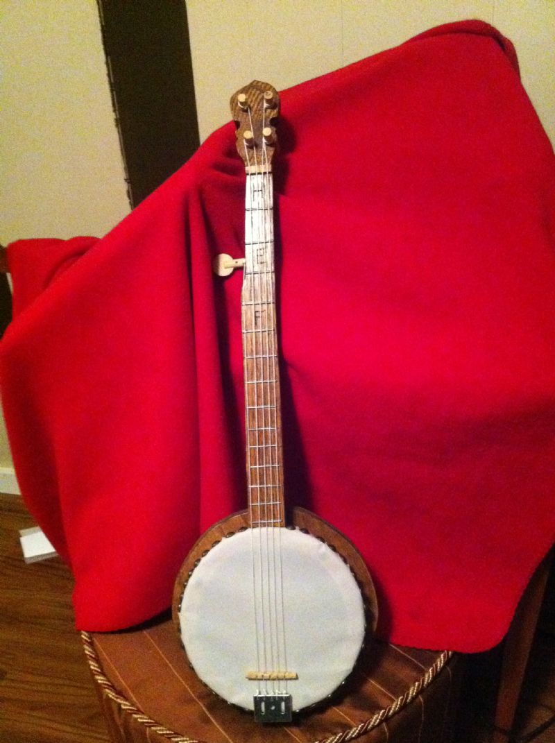 Banjo for 2 year old grand daughter - Discussion Forums - Banjo Hangout