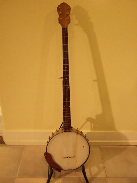 How about YOUR first banjo?? - Discussion Forums - Banjo Hangout