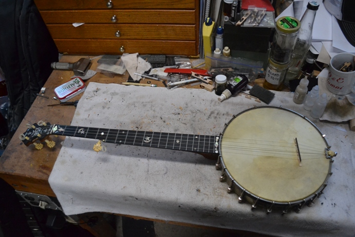 Open back with a ship headstock inlay? - Discussion Forums - Banjo Hangout