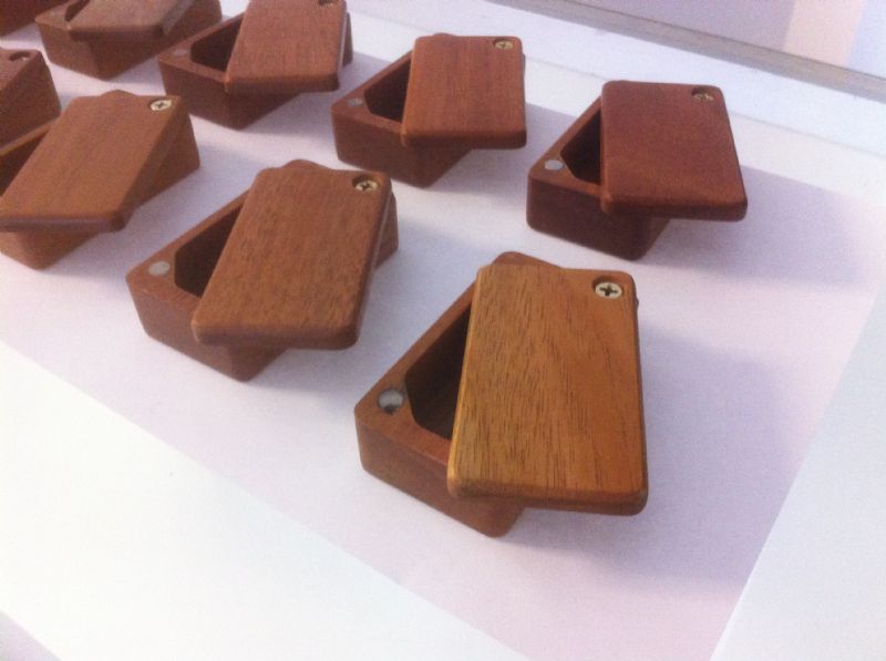 Standard Pick Box - Discussion Forums - Banjo Hangout