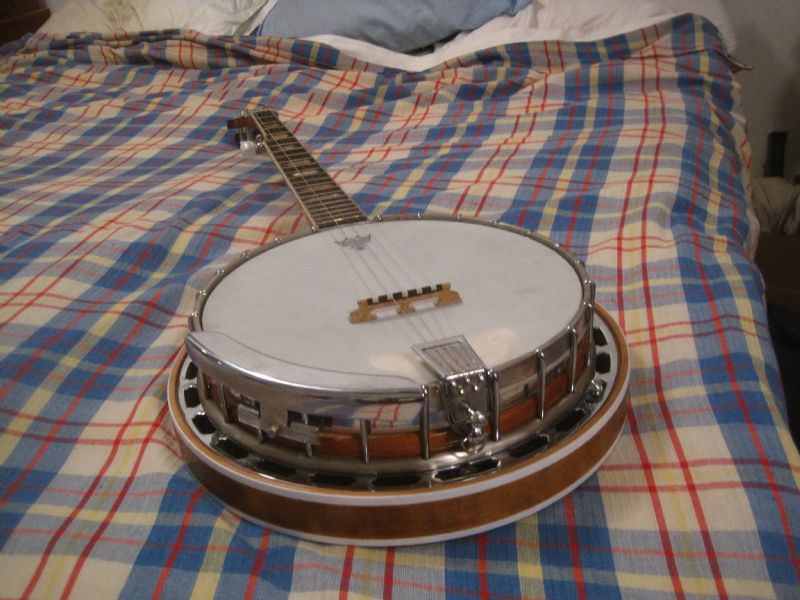 1970s Hondo II Masterclone - Setup, Photos, Etc. - Discussion Forums ...