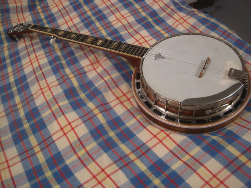 1970s Hondo II Masterclone - Setup, Photos, Etc. - Discussion Forums ...