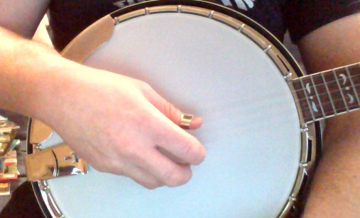 Finger pick positioning - Discussion Forums - Banjo Hangout