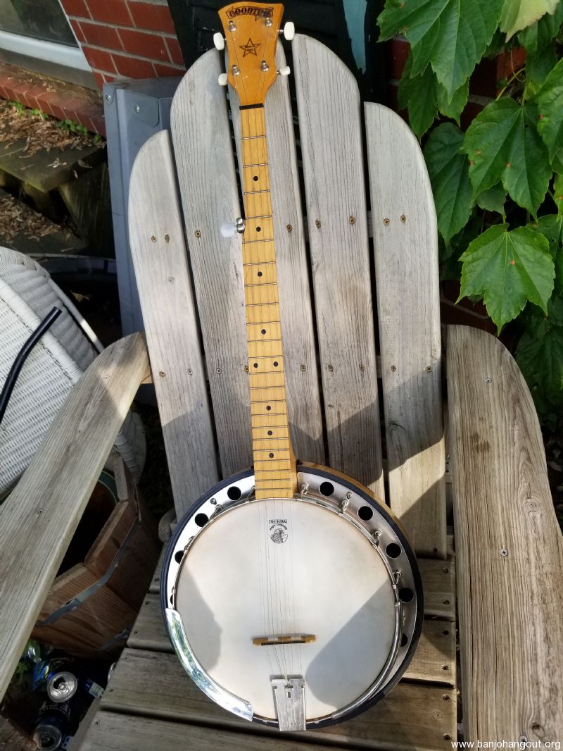 Deering Goodtime 5 string blue grass banjo. Net strings and tune up ...