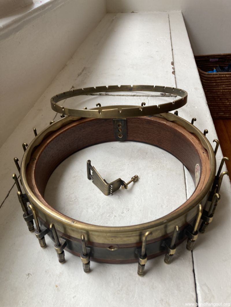 SOLD: Levan banjo pot assembly - Banjo Hangout