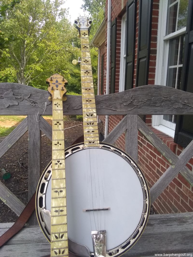 **Sold** Mid-30s Gibson PB-11 w/Sound Clip - Used Banjo For Sale at ...