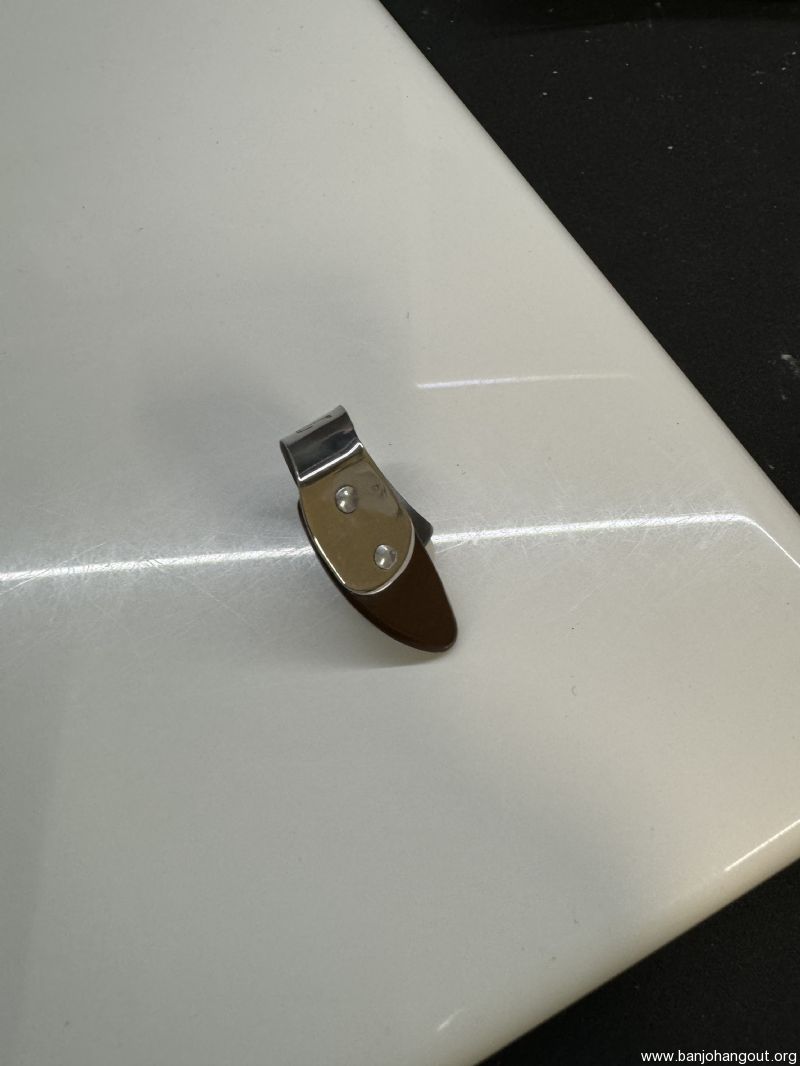 SOLD: Blue Chip BCT-RESO-1L Thumb Pick - Banjo Hangout