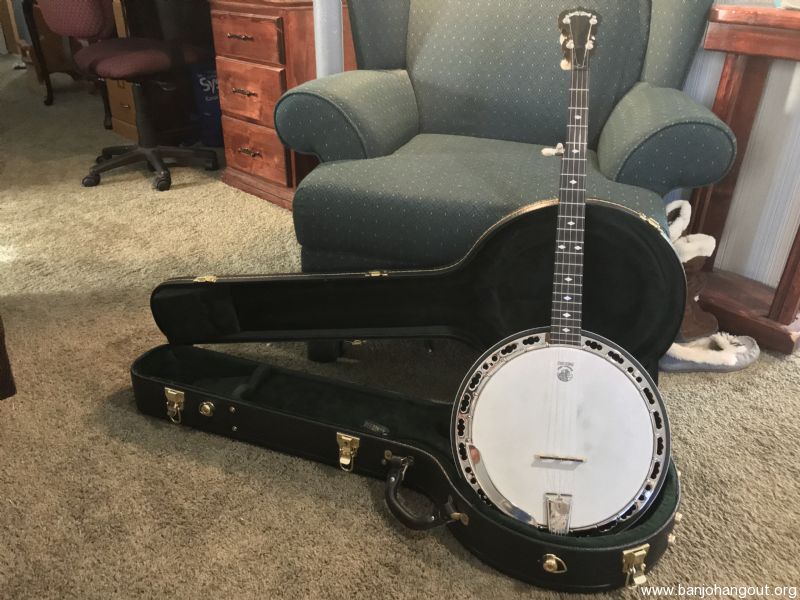 Deering Deluxe 5 String Banjo (baby coming, must sell)!! - Used Banjo ...