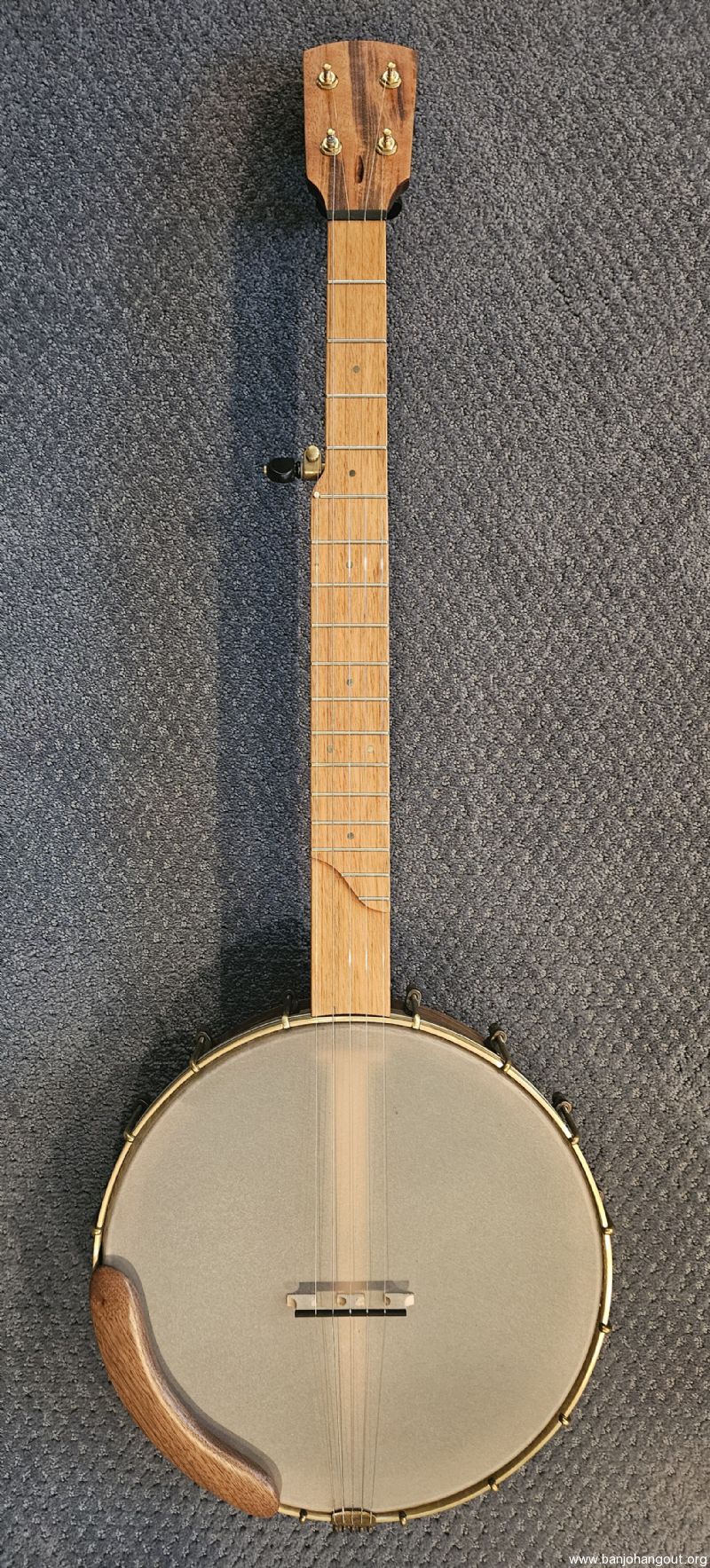 Stone Banjo Co 24198X - Tigerwood fretboard, 12-inch Walnut rim, Walnut ...