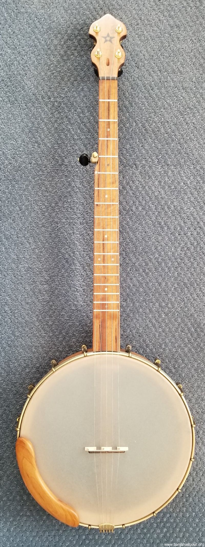 Stone Banjo Co. #22086X - NEW: Curly Walnut Neck, 12-inch cherry Rim ...