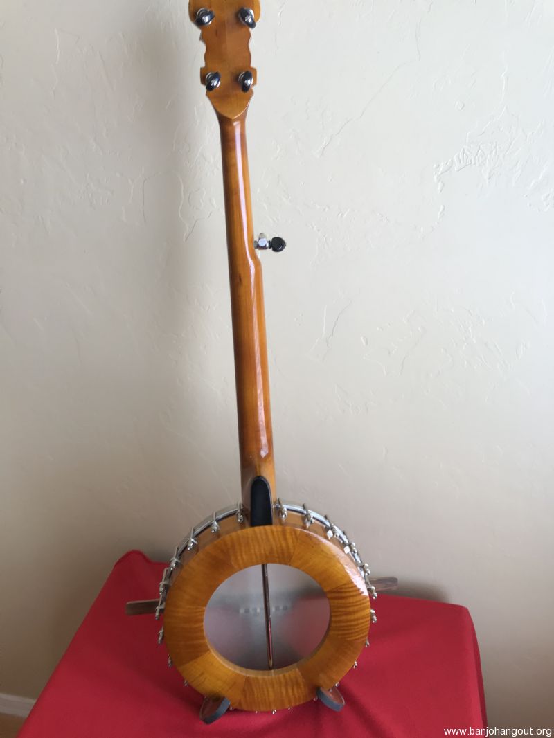 White Mountain Banjo w/gig bag - Maple Sholo with Internal Resonator ...