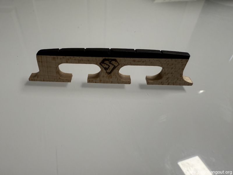 SOLD: Snuffy Smith Radius Bridge - Banjo Hangout