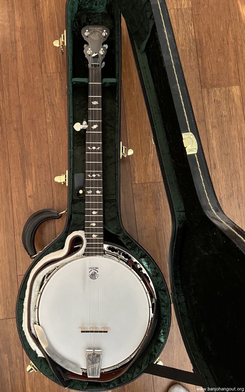 Deering Maple Sierra 5-String Banjo - Used Banjo For Sale at BanjoBuyer.com