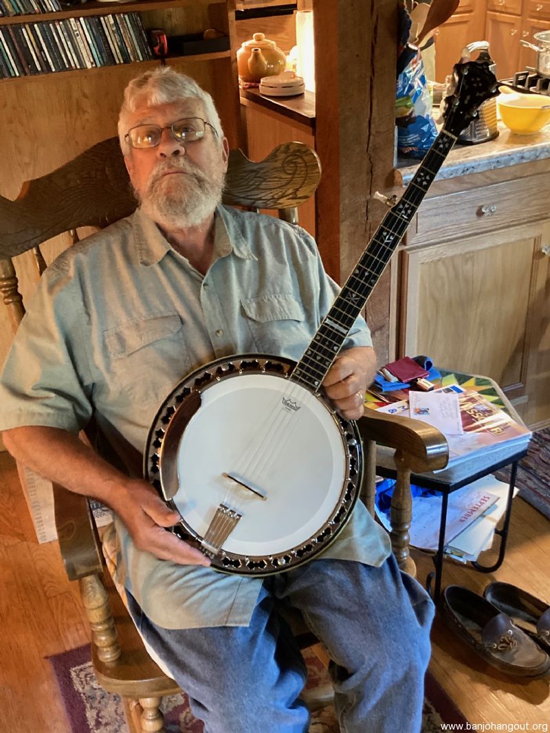 2004 Stelling Sunflower arch top - Used Banjo For Sale at BanjoBuyer.com