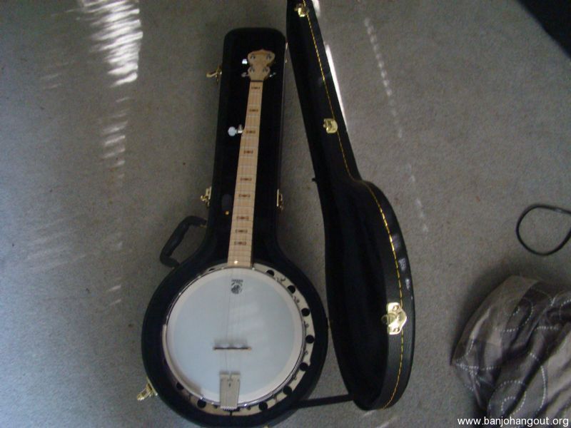 Deering Goodtime 2 w/Hardshell Case - Used Banjo For Sale at BanjoBuyer.com