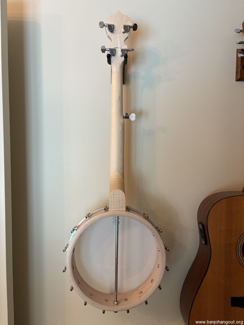 SOLD: Deering Goodtime Jr - Banjo Hangout