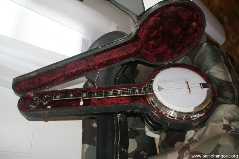 Walnut Banjo By Don Thomas of Shawnee, OK. # 9277513 Sept 23, 1975 13th ...