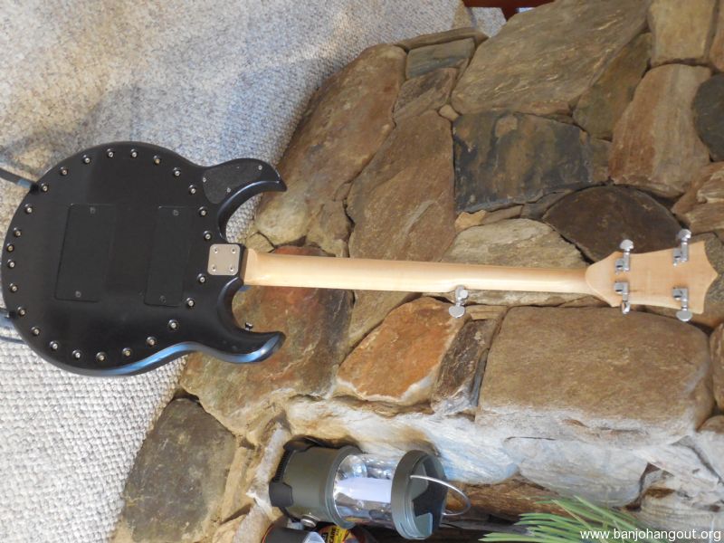 Deering Crossfire - $1400 - Used Banjo For Sale at BanjoBuyer.com