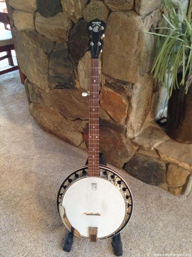 Deering Boston Intermediate - Used Banjo For Sale at BanjoBuyer.com