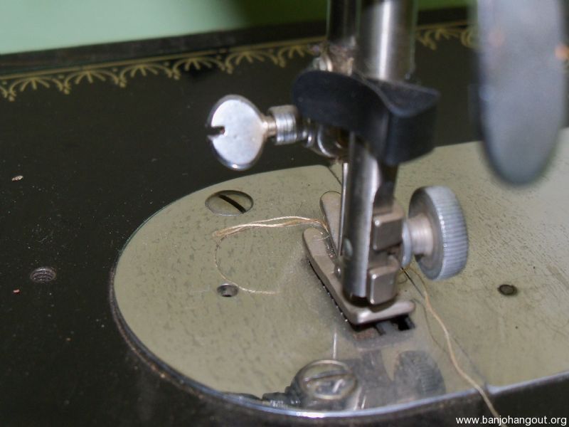 Vintage, Fully Functioning Brother Sewing Machine for Banjo or Banjo ...