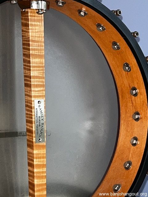 Beautiful Curly Maple Ramsey banjo, 12" head, 25.75" scale, Rosewood ...