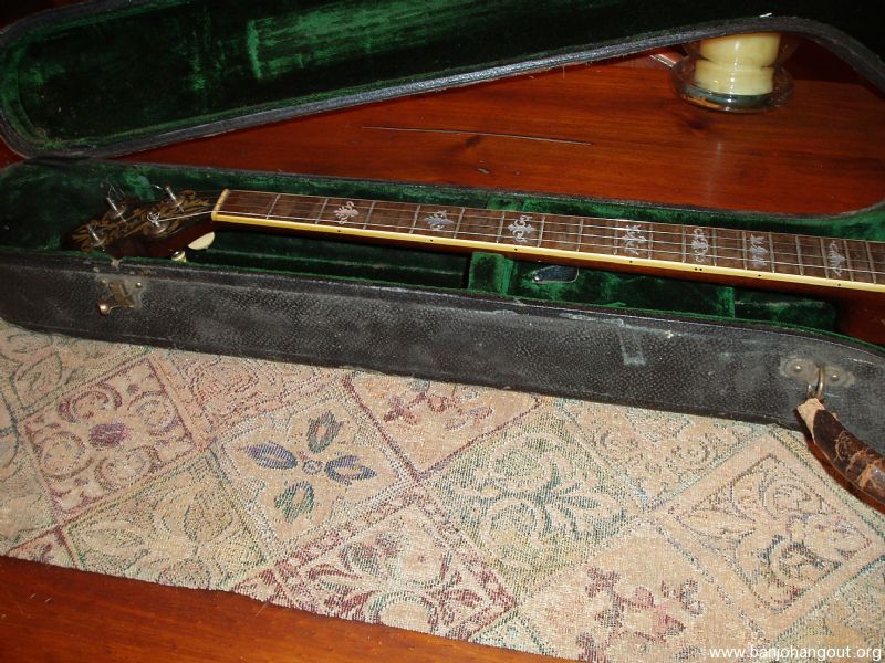 Weymann style 1 plectrum sold pending funds - Used Banjo For Sale at ...