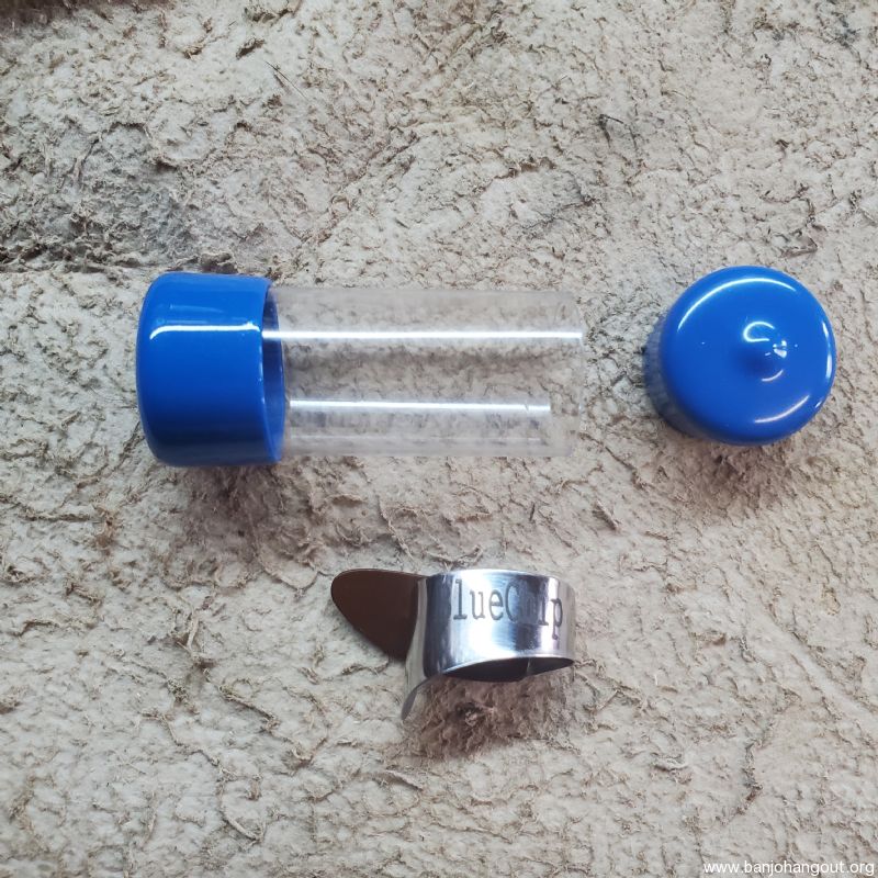SOLD: Blue Chip Thumbpick - Banjo Hangout
