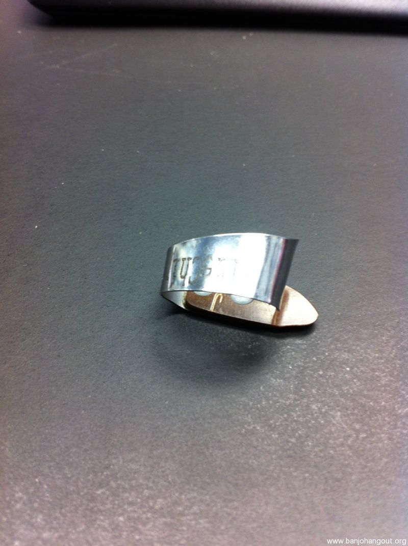 SOLD: JD Crowe Large Blue Chip Thumb Pick - Used - Banjo Hangout