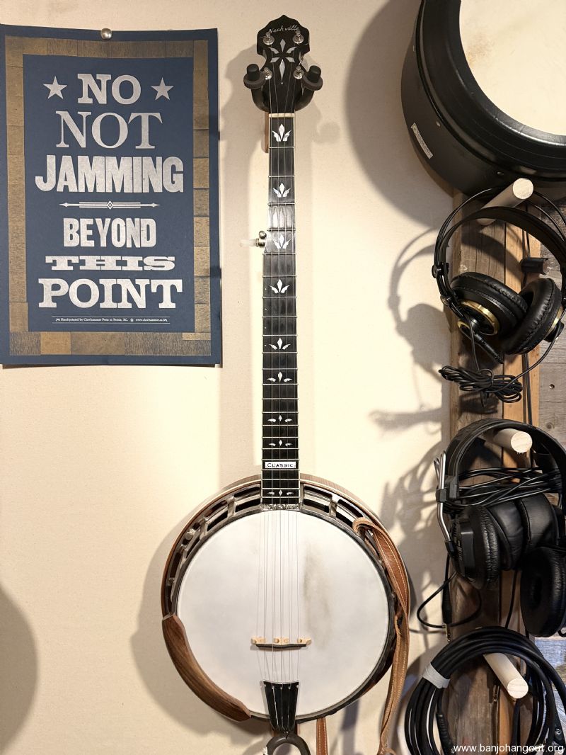 Nechville "Classic" five string banjo - Used Banjo For Sale from Banjo ...