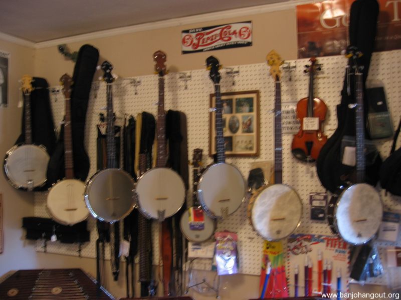 Closing Music Store - Goldtones - Used Banjo For Sale from Banjo Vault