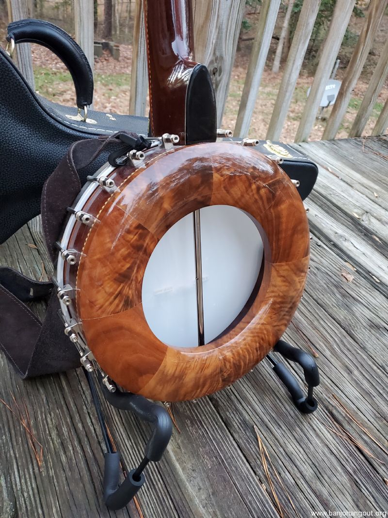 White Mountain Walnut Openback/Sholo Internal Resonator Banjo - Used ...
