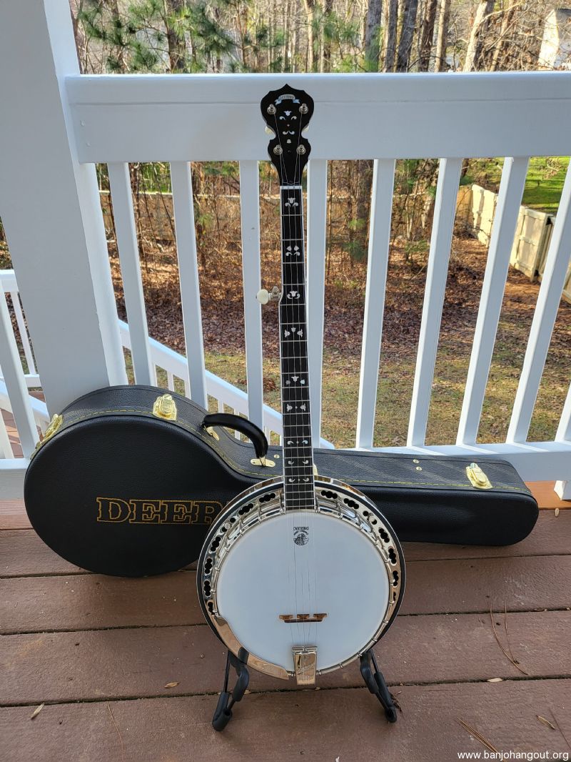 2012 Deering Maple Blossom Banjo - Used Banjo For Sale at BanjoBuyer.com