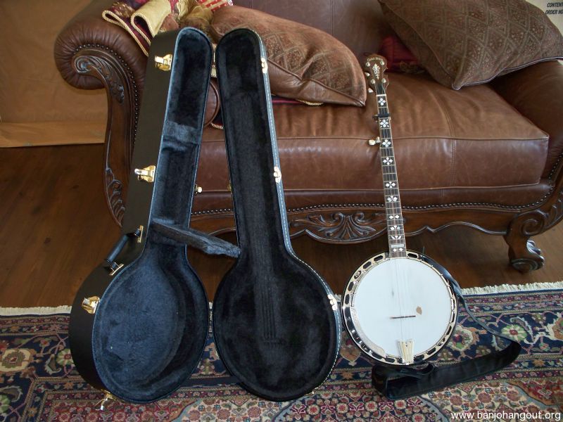 Gold Tone OB-250 with case, capo, rr spikes istalled and strap - Used ...