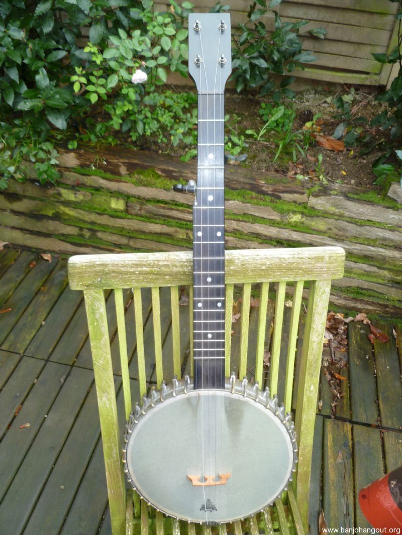 Open-back banjo with old pot and new handmade neck (shipping to ...