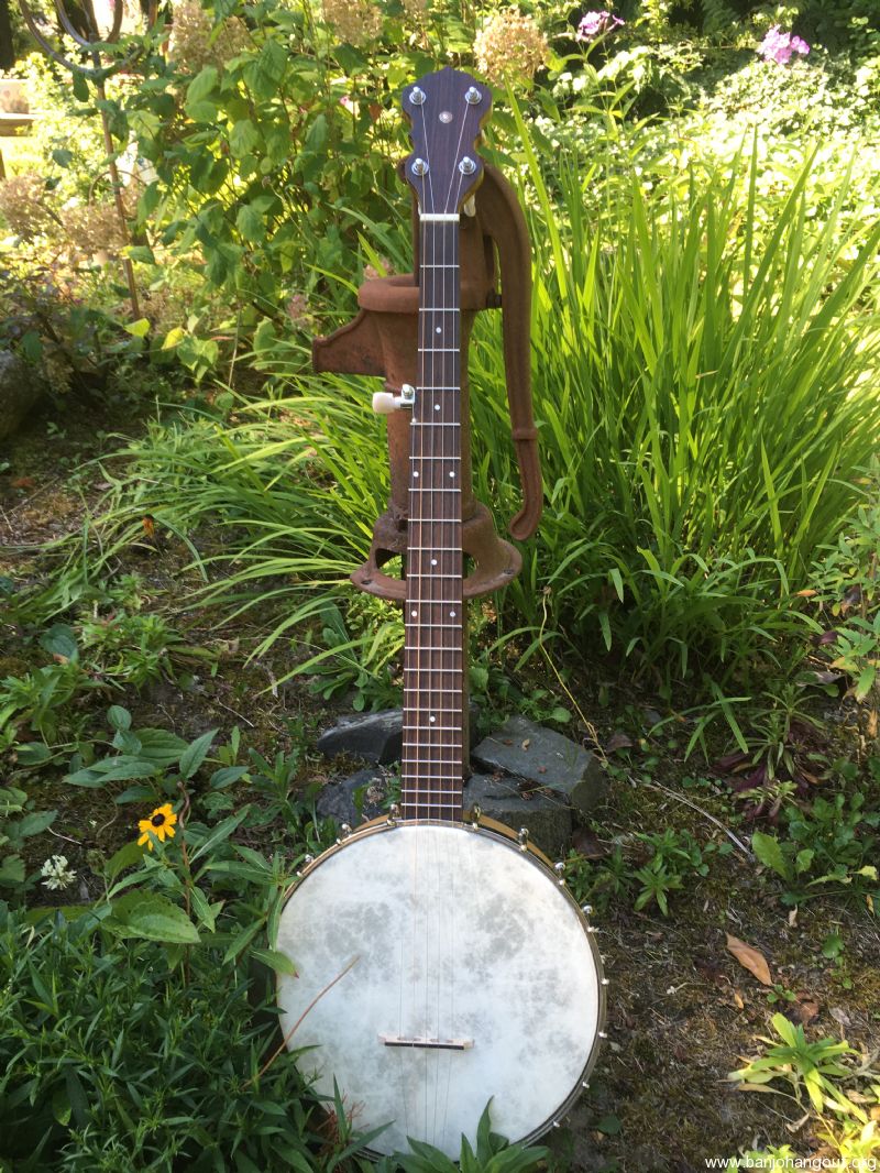 Open Back 5 String Banjo with a vintage (1920/30's) pot and new custom ...