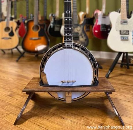 New Sosebee Fold Up Banjo Stands - Banjo Hangout