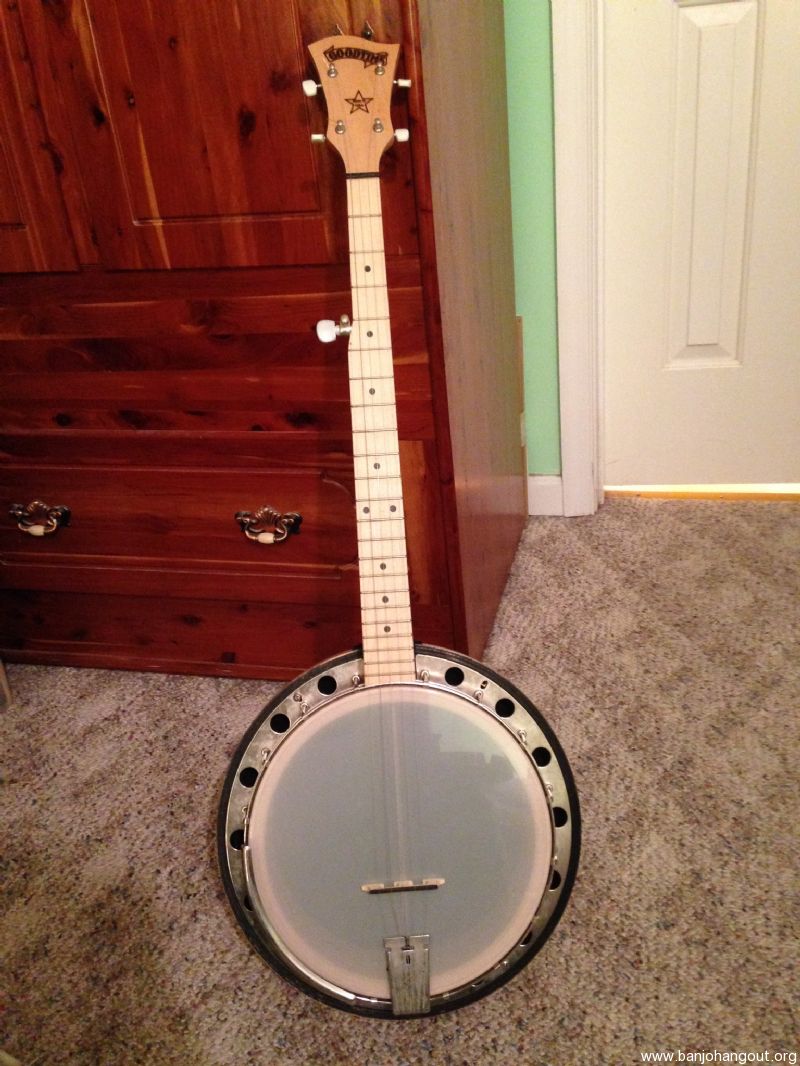 Deering Goodtime banjo with Resonator. FREE hardshell case!! - Used ...