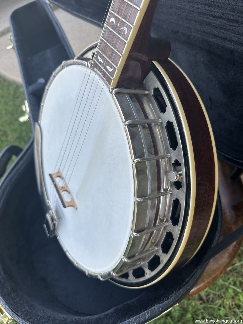 SOLD: 2014 Recording King RK-R36-BR, WITH D tuners - Banjo Hangout