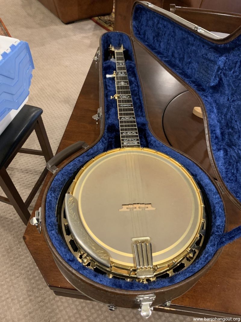 Iida 240 Banjo for Sale - Used Banjo For Sale at BanjoBuyer.com