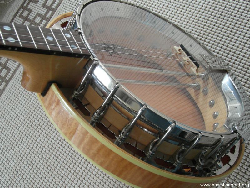 SOLD: Sully,Session King,short scale Tenor No.179 - Banjo Hangout