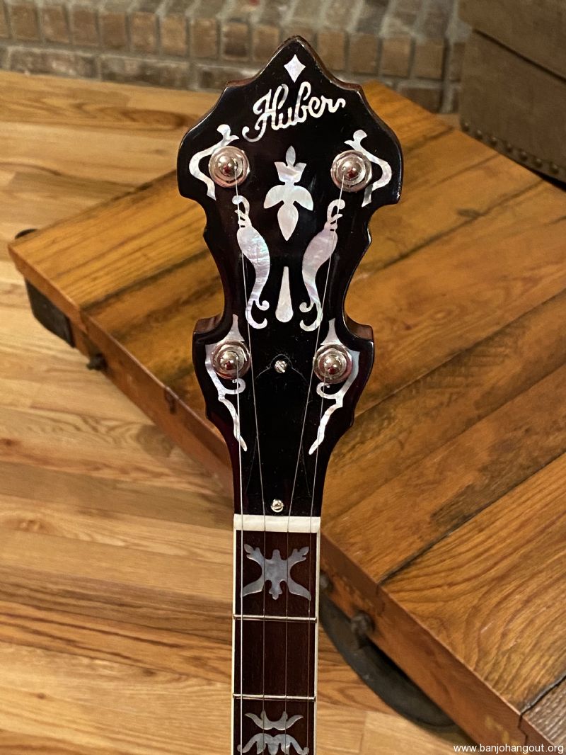 Huber VRB-3 Truetone - Flying Eagle Inlay - Used Banjo For Sale at ...