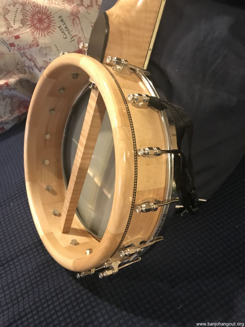 Very nice Hickler banjo wth 11" maple rim and Dobson tone ring - Used ...