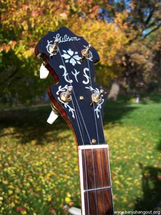 Gibson Vintage Granada, Engraved Gold Dannick Tone Ring, Hearts and ...